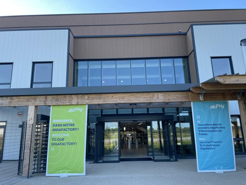 McPhy inaugure sa gigafactory d'électrolyseurs à Belfort – France ...